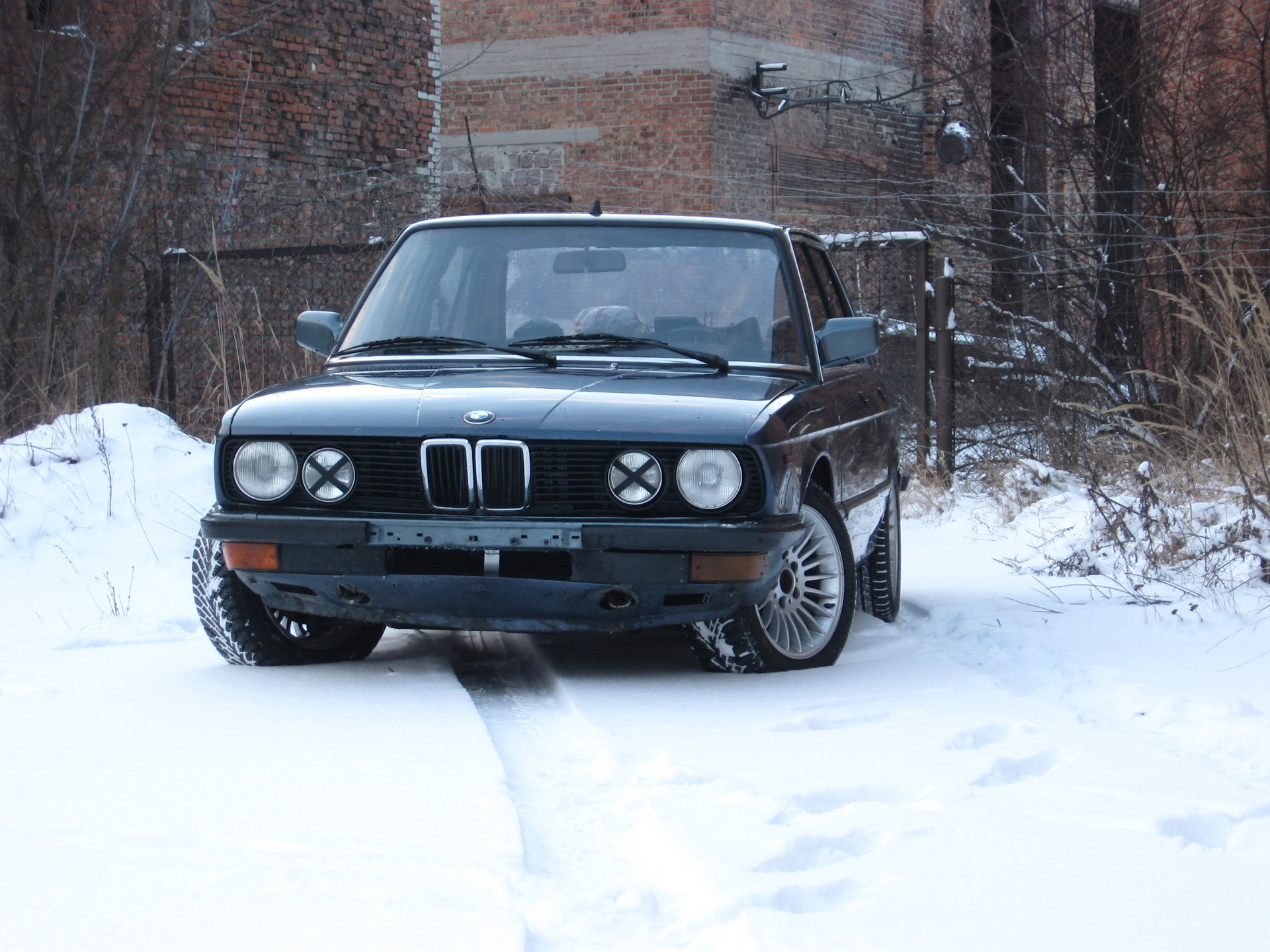 Куплю губу на мой фартух, BBS или ZENDER — BMW 5 series (E28), 2,5 л ...