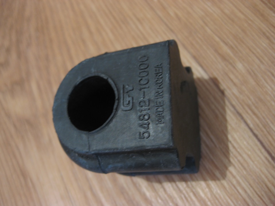 Передние амортизаторы — Hyundai Getz, 1,3 л, 2005 года | расходники ...