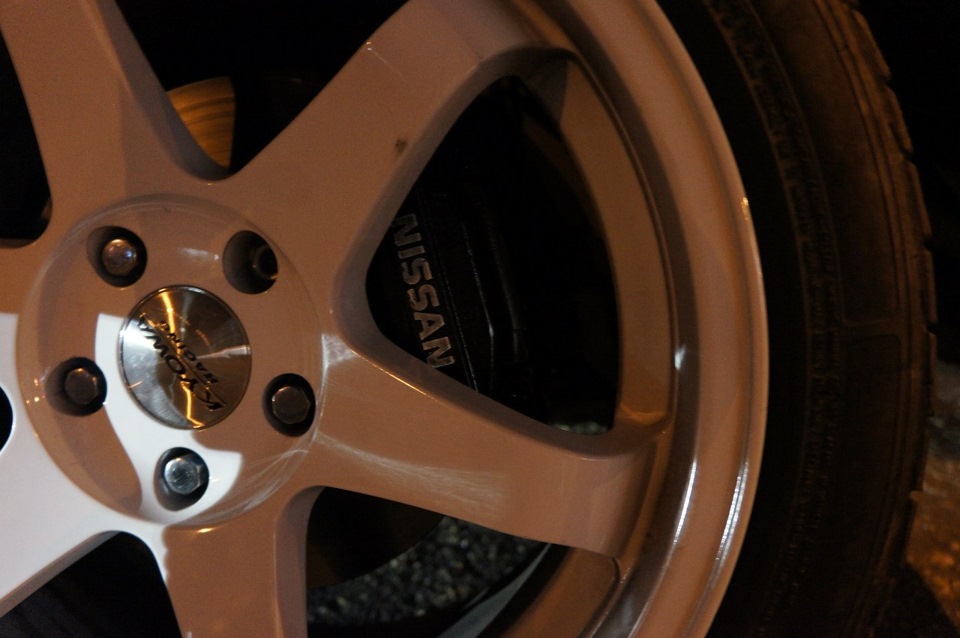 Рулевой карданчик, черные суппорта, Rubbit Run — Nissan Skyline (R33 ...