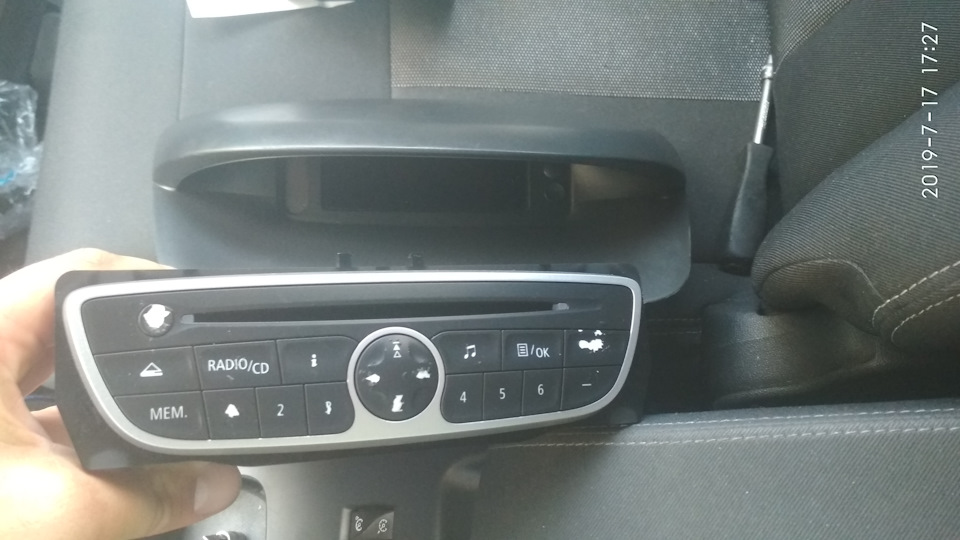 Установил себе аудио-систему "3D sound by arkamys" — Renault Megane III ...