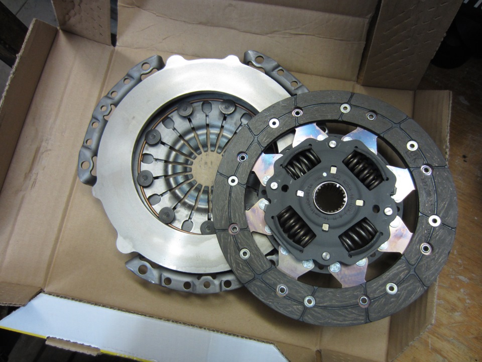 поддон, колечки трубок гур, передний сальник коленвала, сцепление и ...