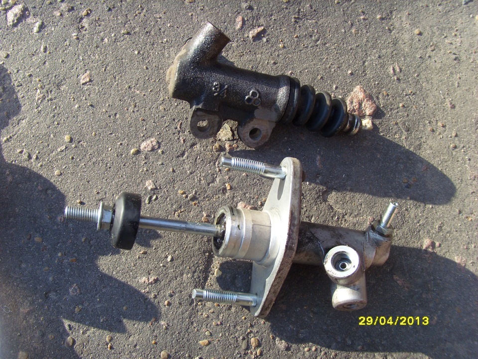 Замена цилиндров сцепления — Honda Prelude (BB5/BB6/BB7/BB8/BB9), 2,2 л ...