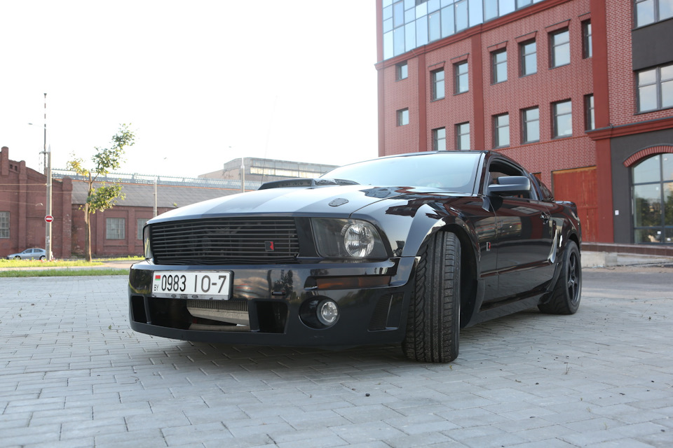 Просто машина — Ford Mustang (5G), 4,6 л, 2005 года | фотография | DRIVE2