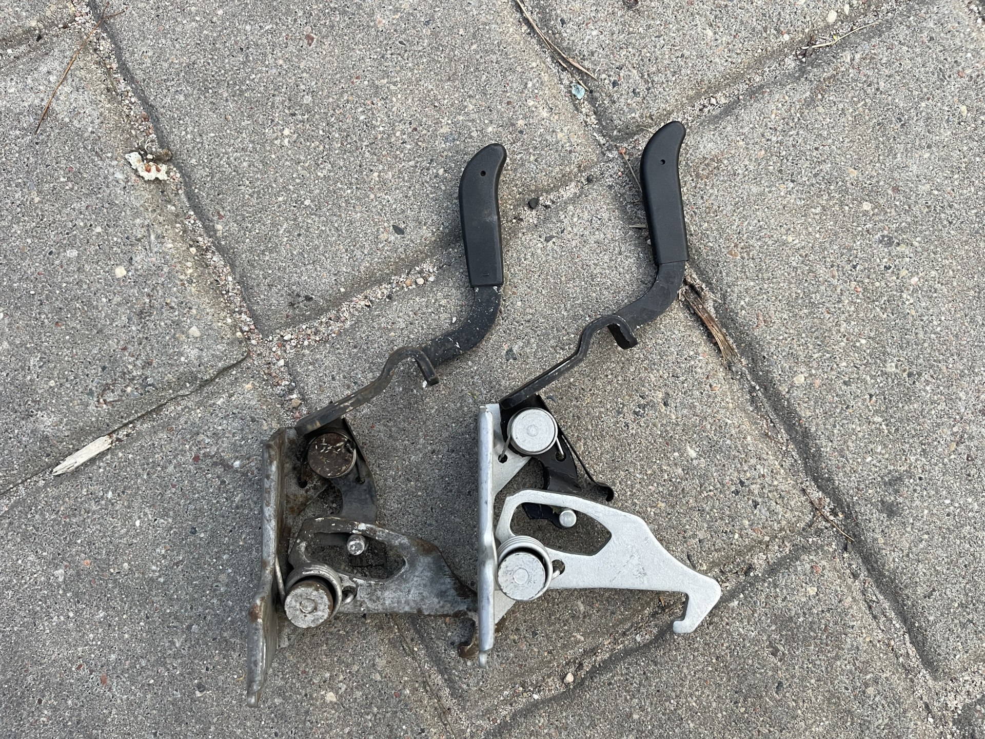 Лопухи зеркал. Ловушка капота. — BMW 3 series (E46), 3 л, 2003 года ...