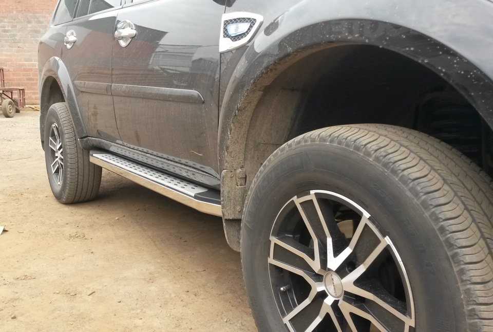 Замена подножки на А-ля BMW — Mitsubishi Pajero Sport (2G), 3 л, 2012 ...