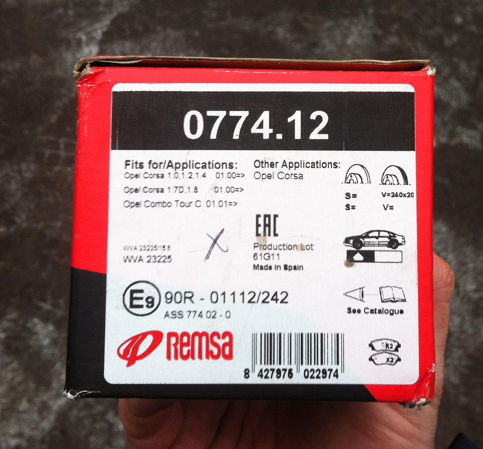 Замена передних колодок Комбо 1.3 CDTI 2010г — Opel Combo C, 1,3 л ...