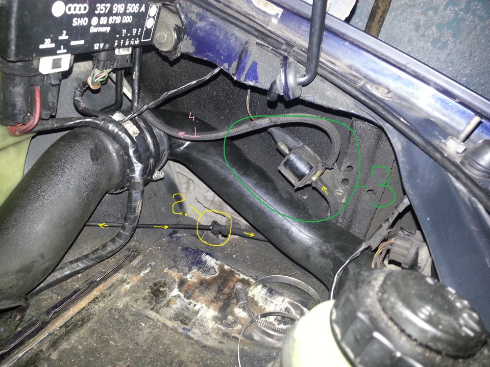 357919506A Блок управления вентилятором 898719000 Volkswagen Passat B4 ...