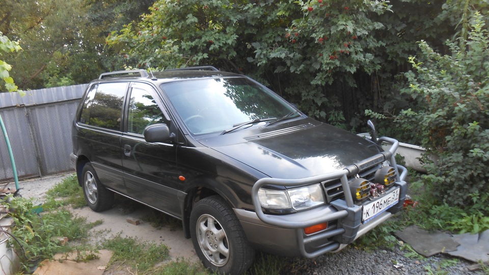 Mitsubishi RVR (1G) 1.8 бензиновый 1994 | 1,8 5мкпп чернушка на DRIVE2