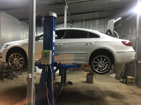 3C8825201A Накладка VAG | Запчасти на DRIVE2