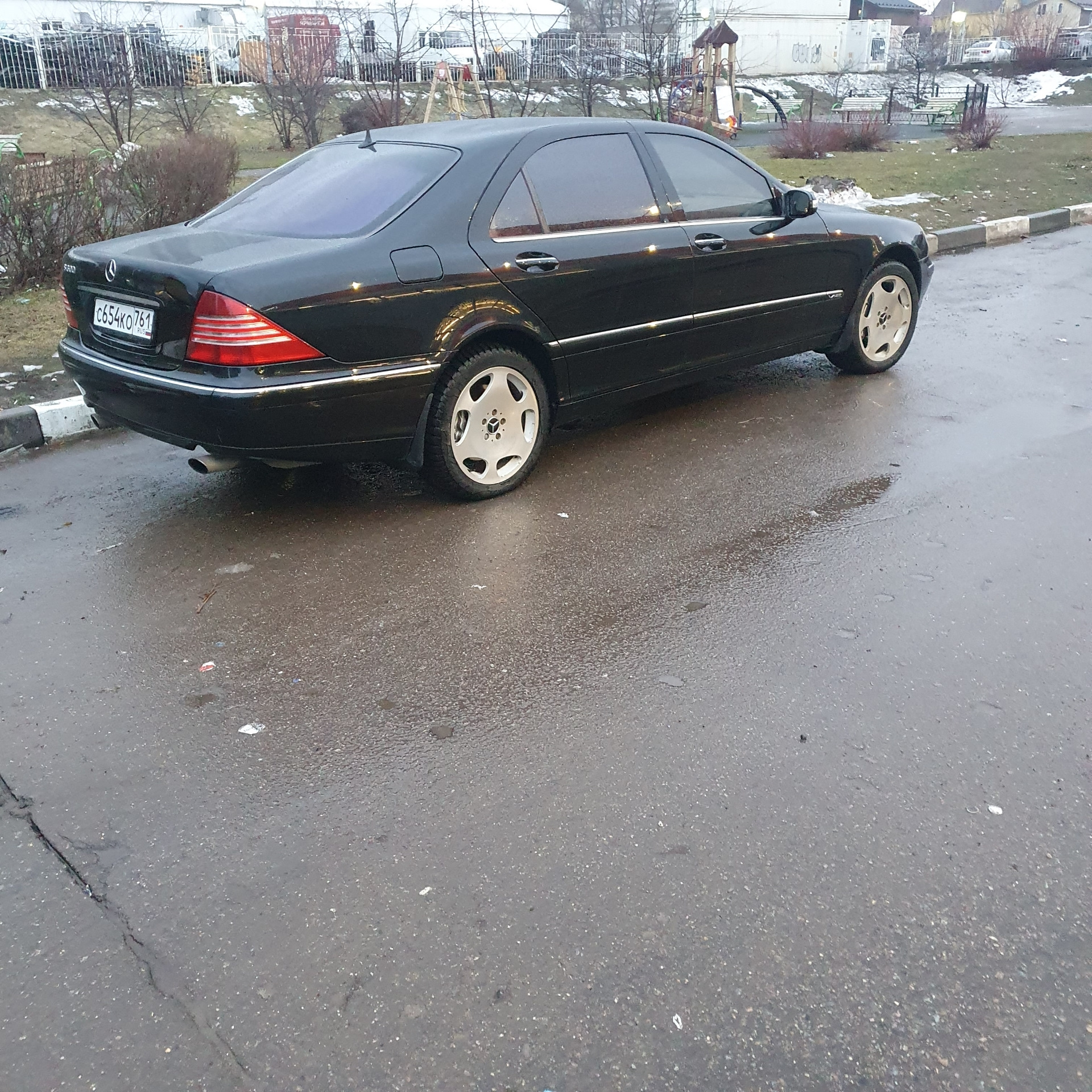 Замена заднего блока клапанов — Mercedes-Benz S-Class (W220), 5,5 л ...