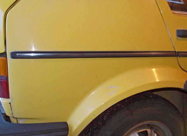 ищется комплект молдингов на 3 двери — Volkswagen Golf Mk1, 1,6 л, 1979 ...