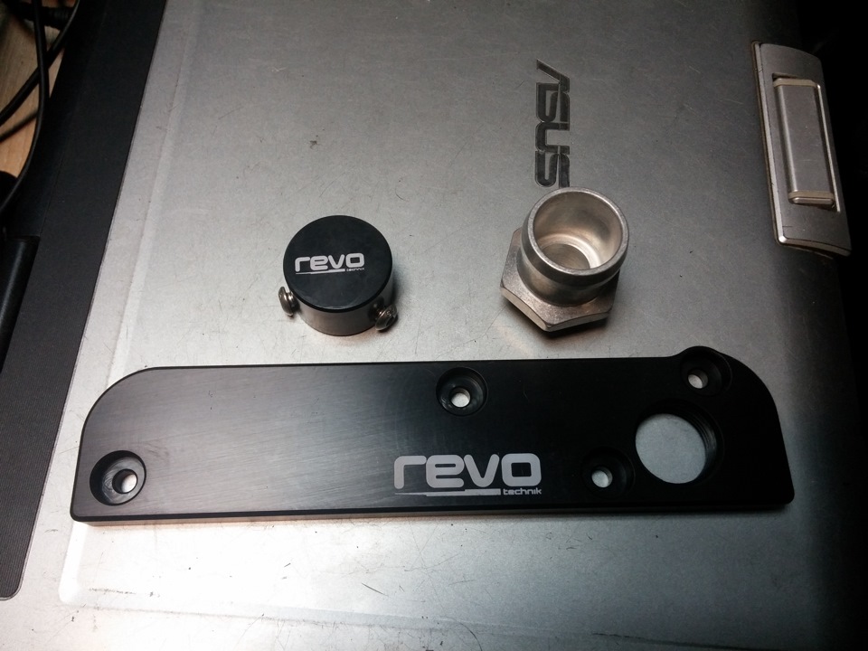 Revo PCV block-off plate — Volkswagen Golf GTI Mk5, 2 л, 2007 года ...