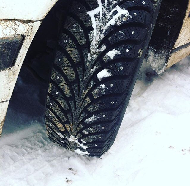 Зима — Sava Eskimo stud — BMW 5 series (E34), 2,5 л, 1991 года | шины ...