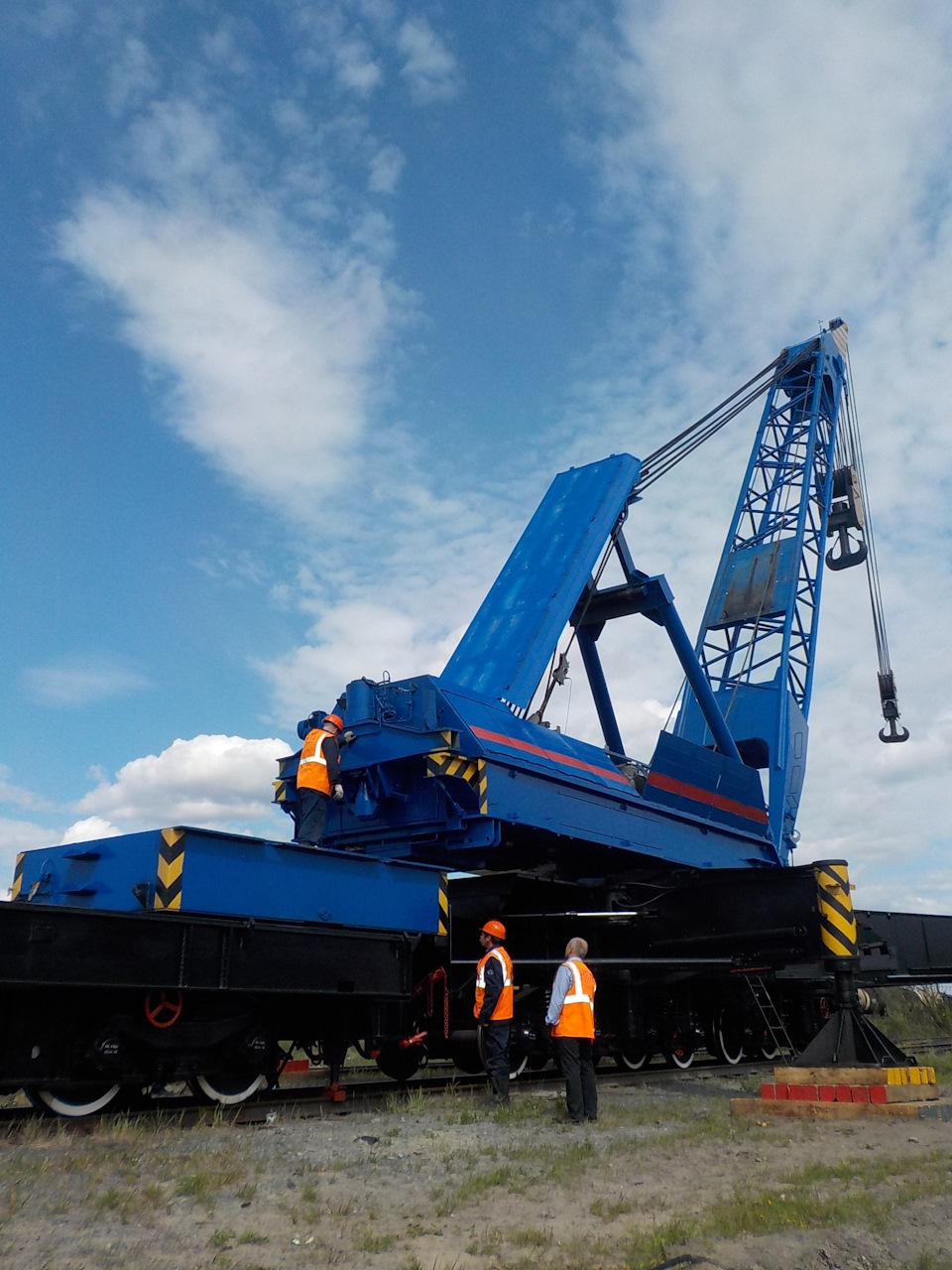 Кран EDK-2000 — DRIVE2