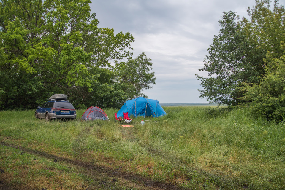 Раскисшие полевые дороги vs Subaru — Subaru Outback (BG), 2,5 л, 1997 ...