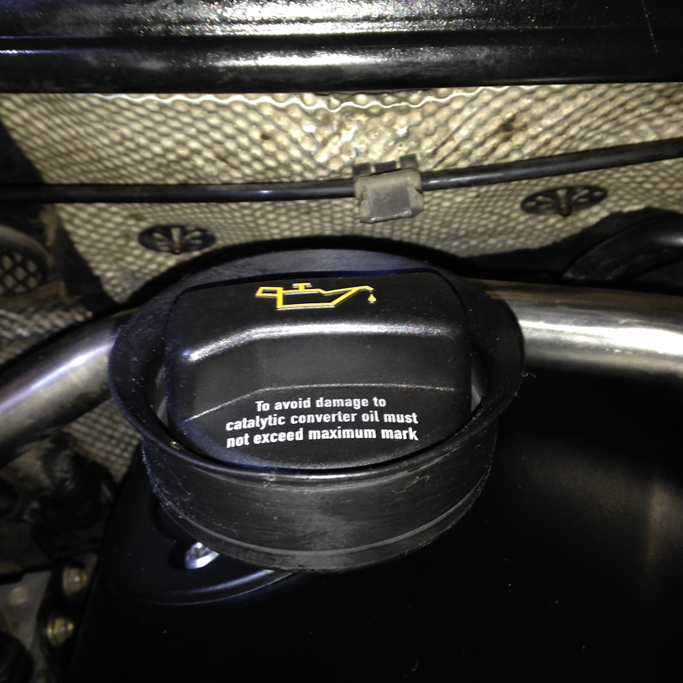 Небольшая ревизия под капотом — Volkswagen Touareg (1G), 2,5 л, 2005 ...