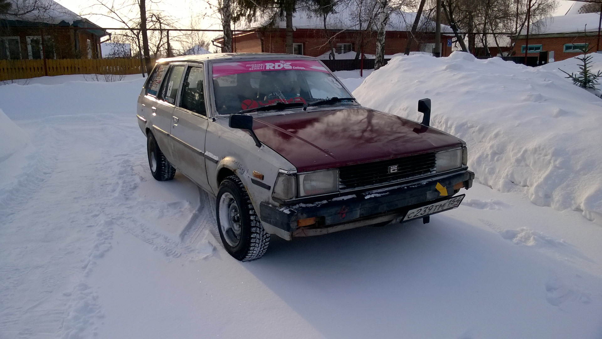 Toyota Corolla (70) 1.5 бензиновый 1982 | SE71 на DRIVE2