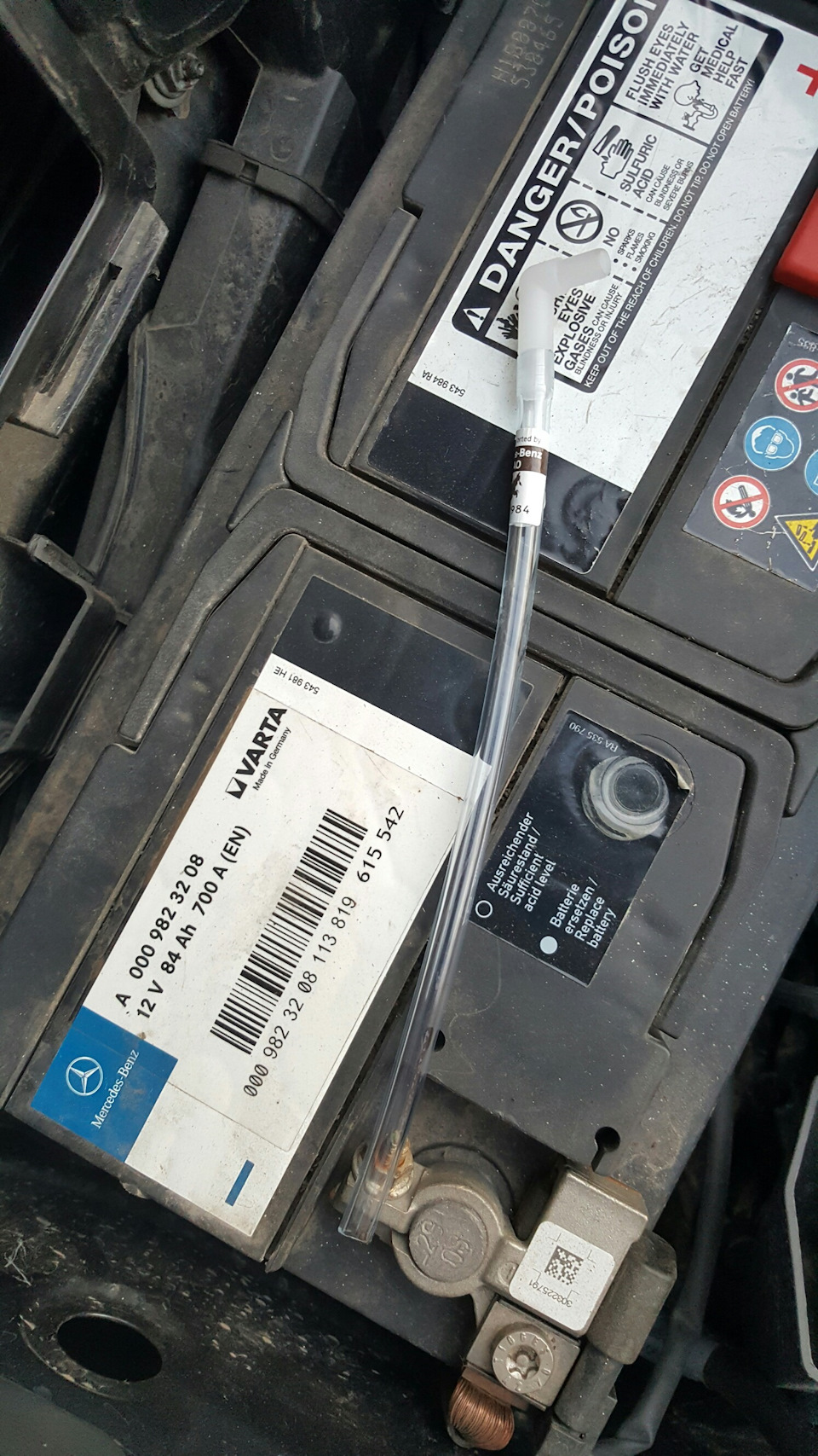 A0009823208 Батарея аккумуляторная Mercedes | Запчасти на DRIVE2