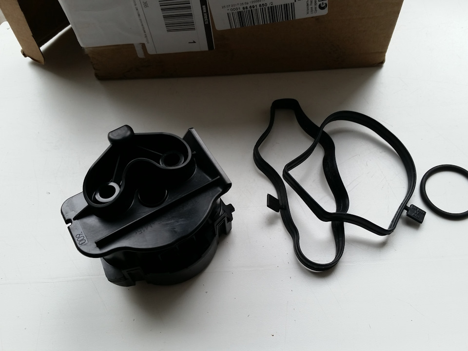 11127799366 Маслоотделитель системы вентил. картера BMW | Запчасти на ...