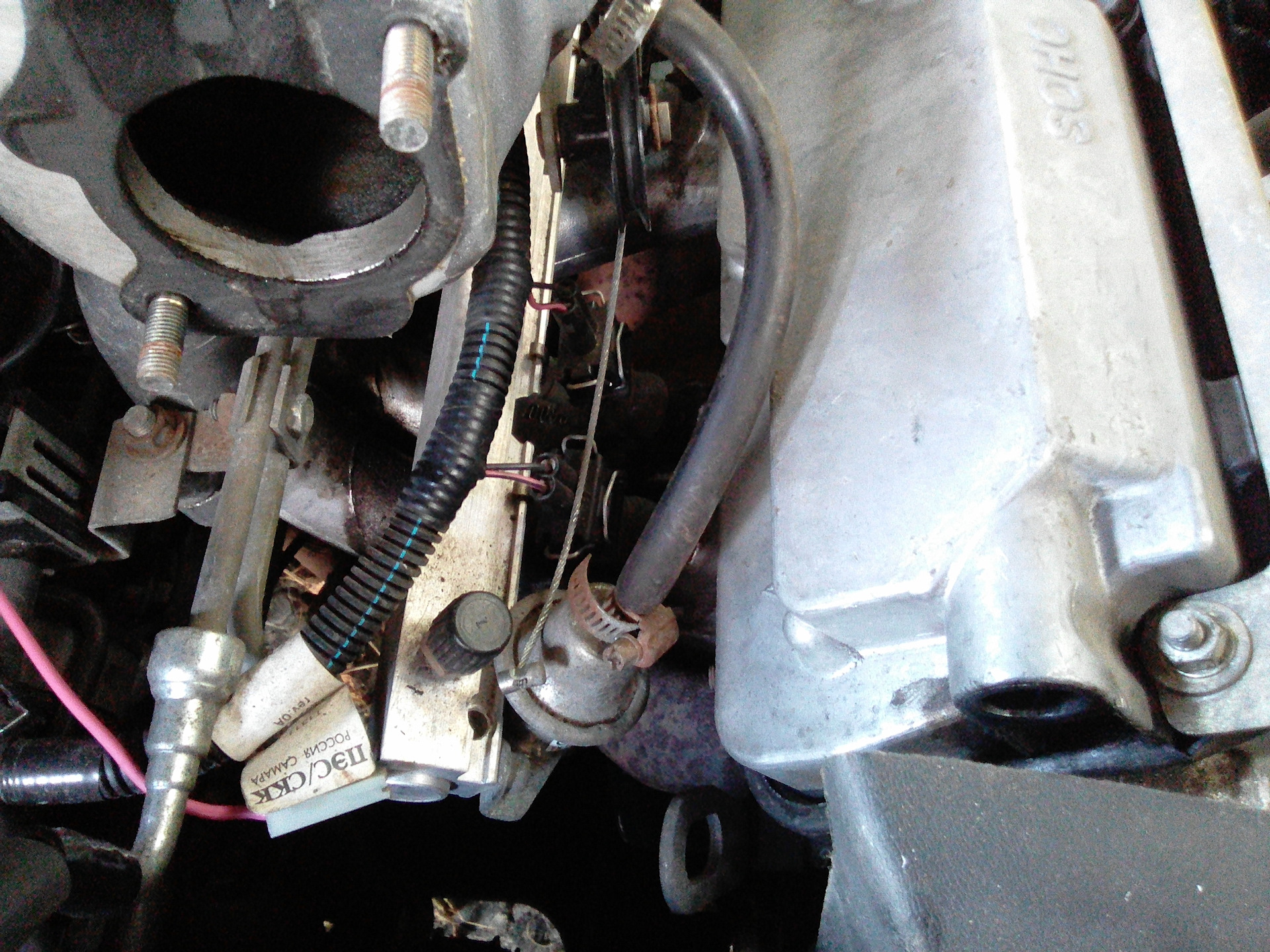 Дроссель 2112 — ЗАЗ Sens, 1,3 л, 2008 года | запчасти | DRIVE2