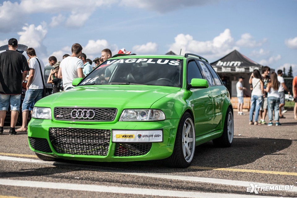 Праздник к нам приходит) — Audi RS4 (B5), 3 л, 2001 года | просто так ...