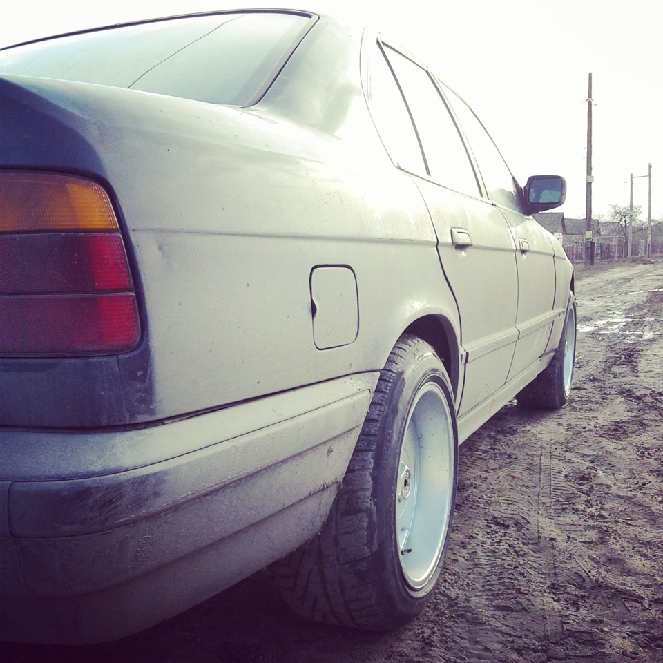 R17 10J У кого сзади стоит? — BMW 5 series (E34), 2,5 л, 1990 года ...