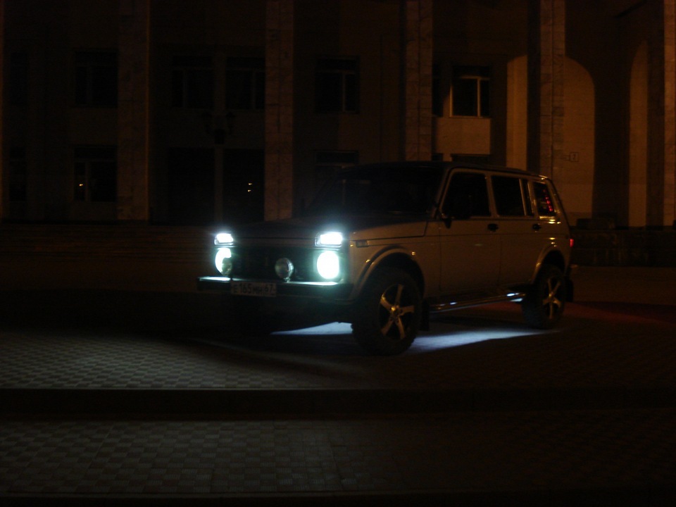 Подсветка днища на ниву — Сообщество «Светодиодный Тюнинг» на DRIVE2
