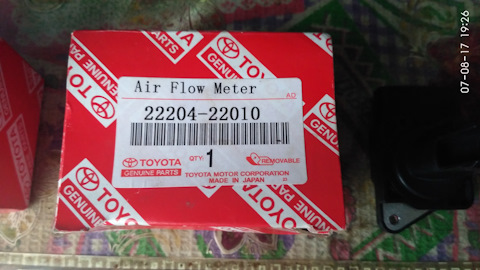 2220422010 Датчик расхода воздуха TOYOTA LEXUS | Запчасти на DRIVE2