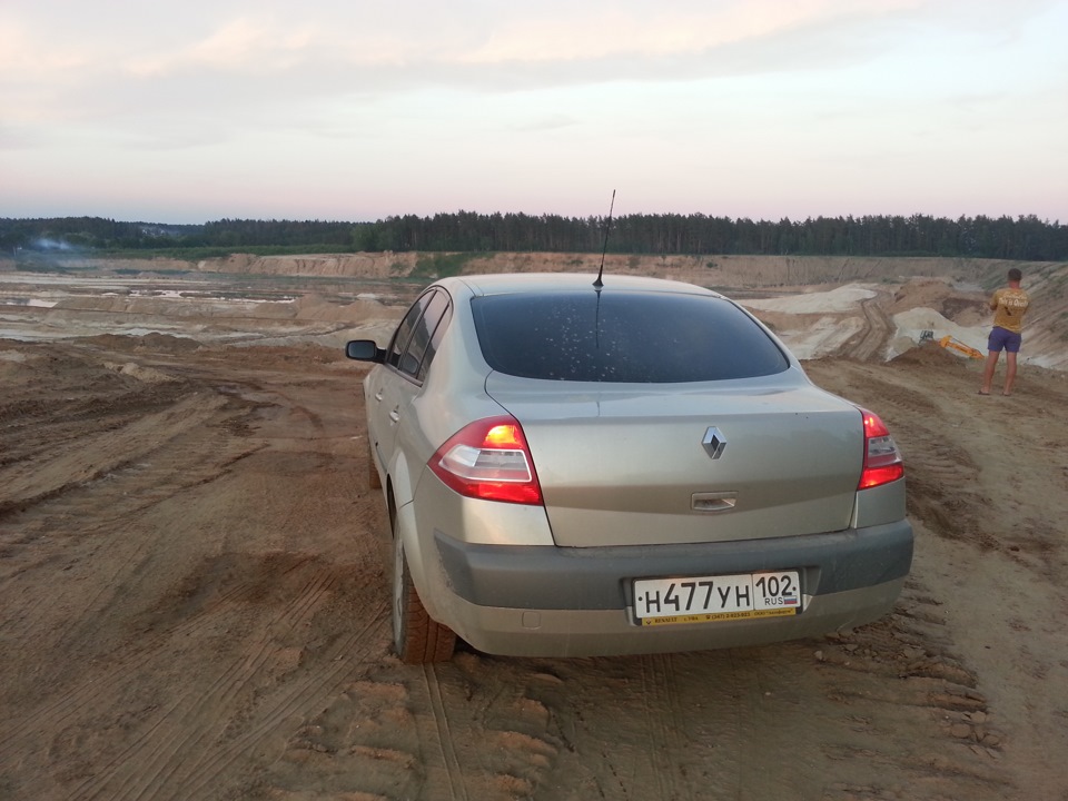 Задние габариты в два этажа))) — Renault Megane II, 1,6 л, 2006 года ...