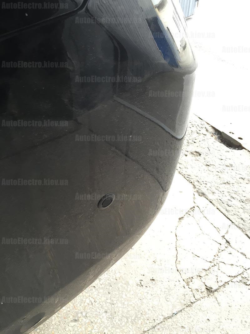 Toyota Highlander 2008 г в — установка системы контроля слепых зон и