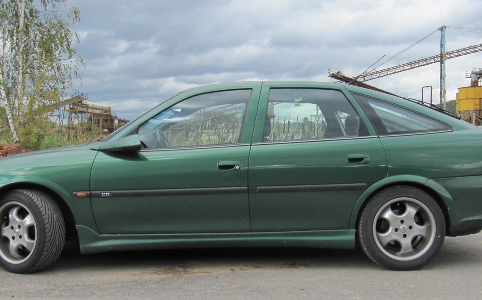 Пороги от MS Design — Opel Vectra B, 1,6 л, 1997 года | тюнинг | DRIVE2