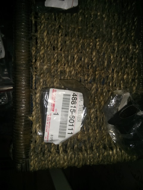 4881560111 Втулка стабилизатора TOYOTA LEXUS | Запчасти на DRIVE2