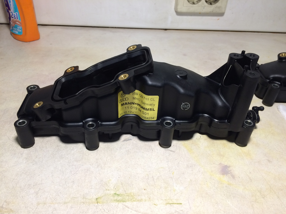 059129711CL Воздухозаборная труба VAG | Запчасти на DRIVE2