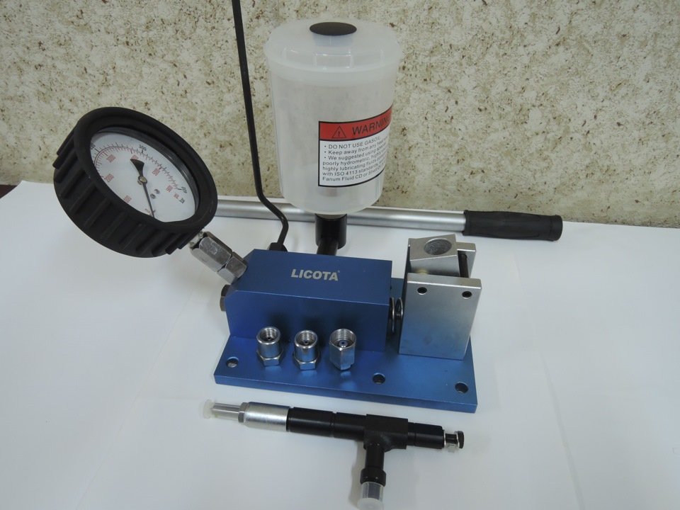 Плохой туман — Toyota Land Cruiser 100, 4,2 л, 2007 года | запчасти ...