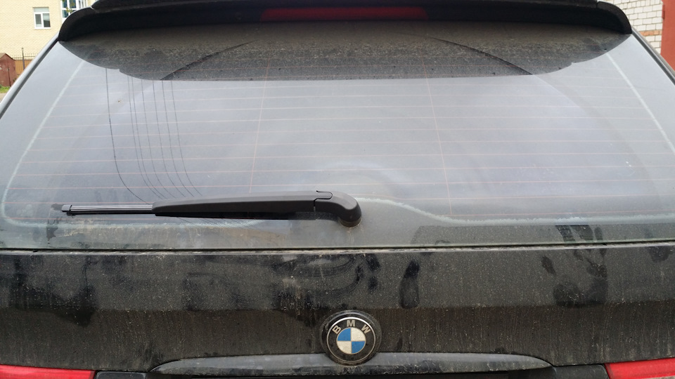 Задний дворник (поводок) от е70 😎💪👍 — BMW X5 (E53), 3 л, 2002 года ...