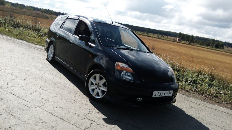 Пора приводить в порядок. — Honda Stream (RN1-5), 2 л, 2001 года ...