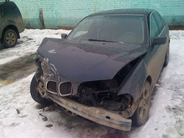бой с СПЕКТРОЙ — BMW 5 series (E39), 2 л, 1998 года | ДТП | DRIVE2