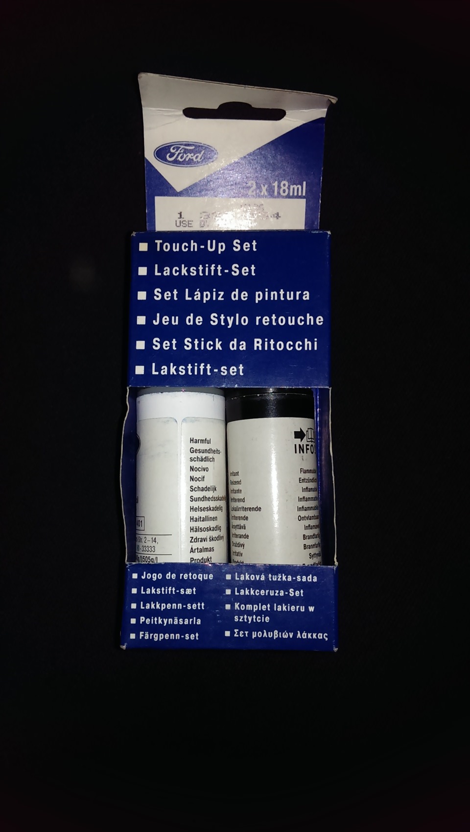 Краска для ремонта сколов — Ford Focus Hatchback II, 2 л, 2008 года ...