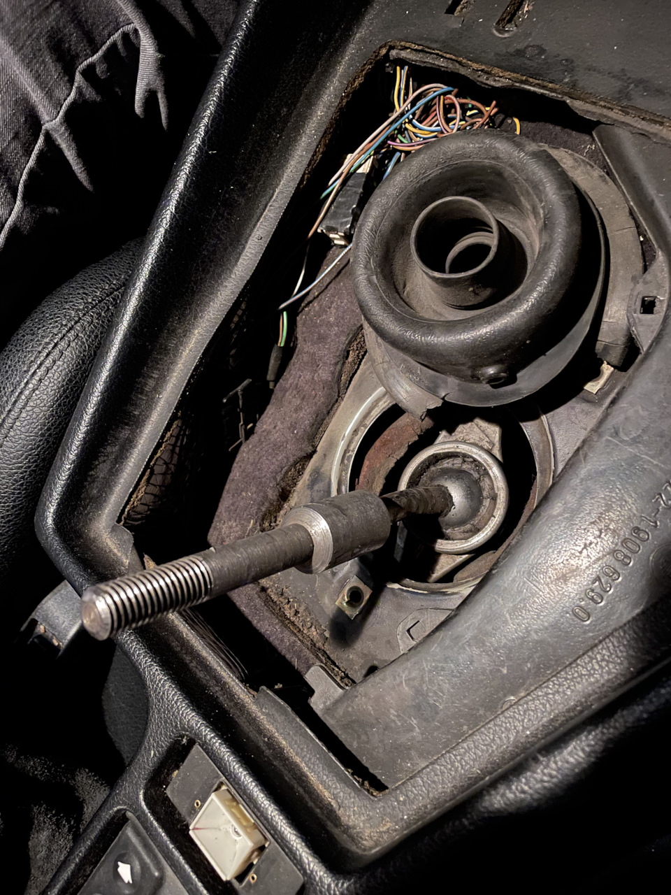 Короткоходная кулиса — BMW 5 series (E34), 4,4 л, 1995 года | визит на ...