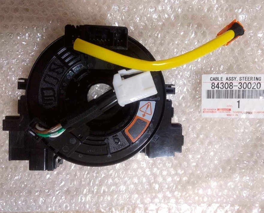 Руль с подогревом на Harrier 3G. — Toyota Harrier (3G), 2 л, 2018 года ...