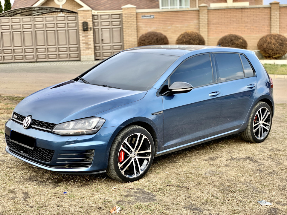 Новая защита двигателя 3Q0825901B — Volkswagen Golf Mk7, 2 л, 2015 года ...