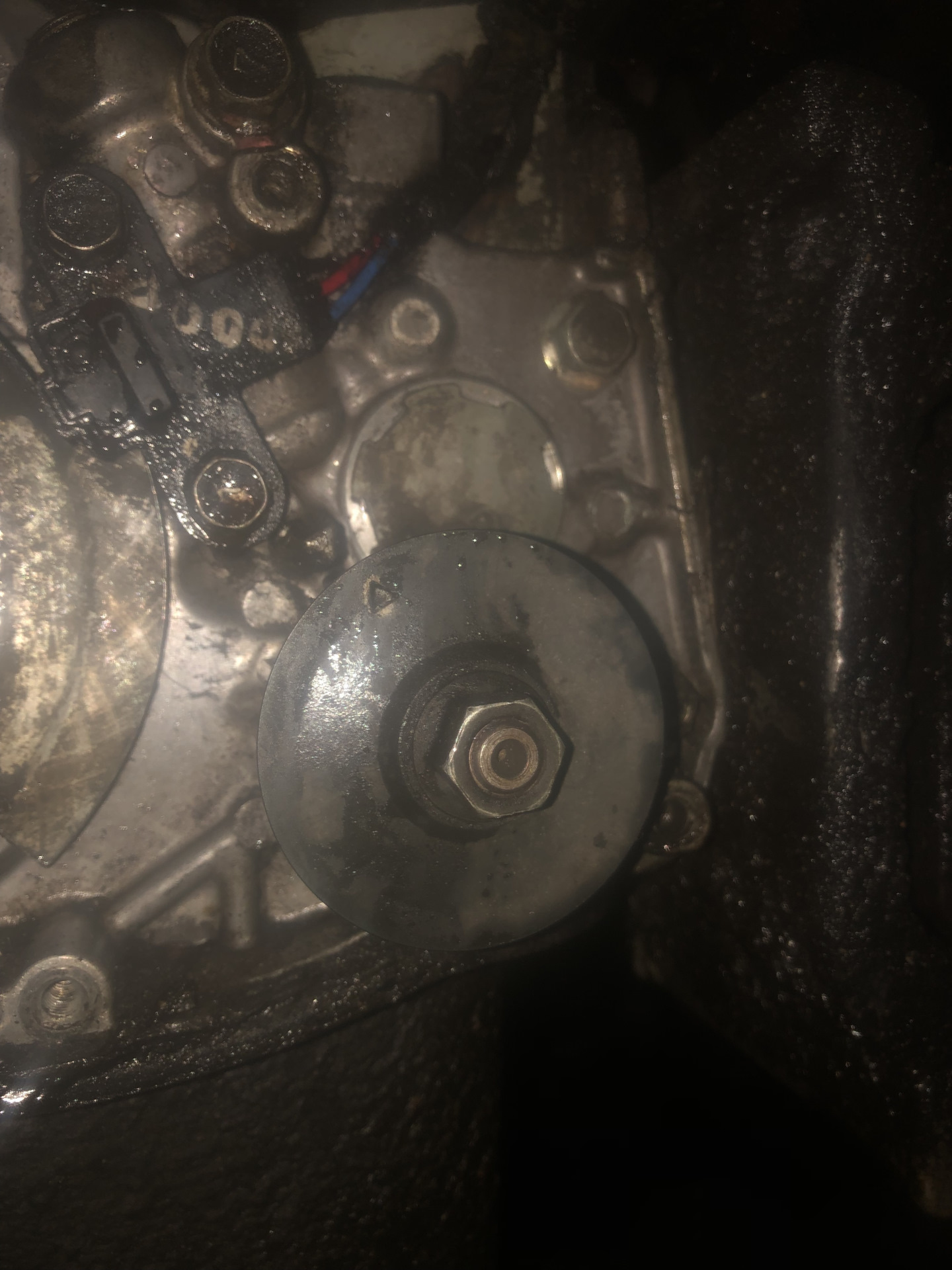 Замена помпы — Mitsubishi Galant (8G), 2,4 л, 2003 года | запчасти | DRIVE2