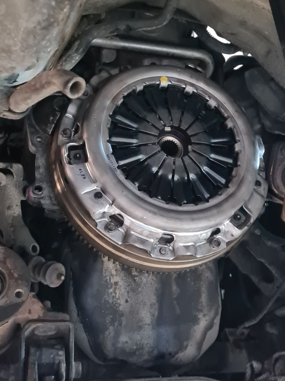 Заменил сцепу — Mitsubishi L200 (4G), 2,5 л, 2010 года | визит на ...