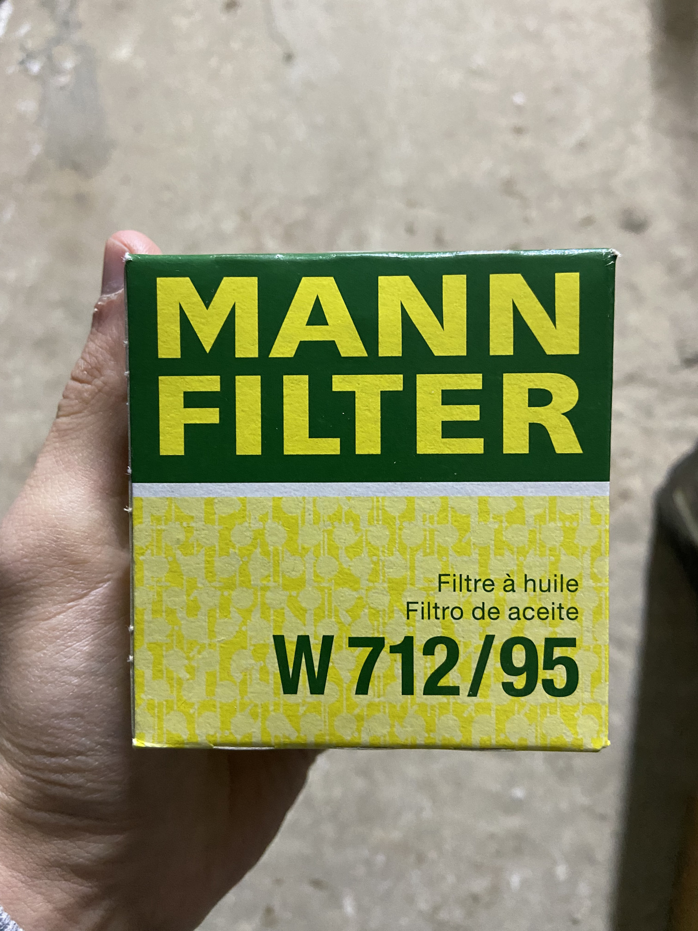 Масло двс, фильтры — Audi A4 Avant (B9), 1,4 л, 2017 года | плановое ТО ...