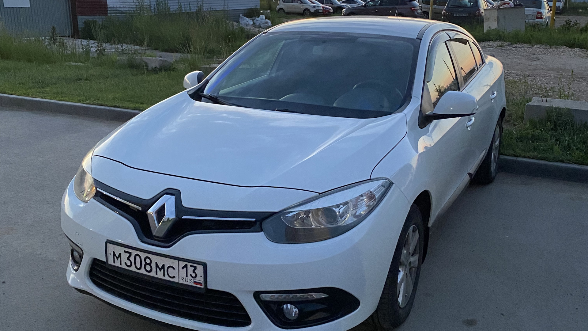 Renault Fluence 1.6 бензиновый 2013 | на DRIVE2