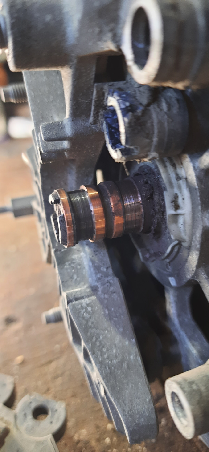 Капитальный ремонт генератора VALEO 03L 903 023 F 140a — Skoda Octavia ...