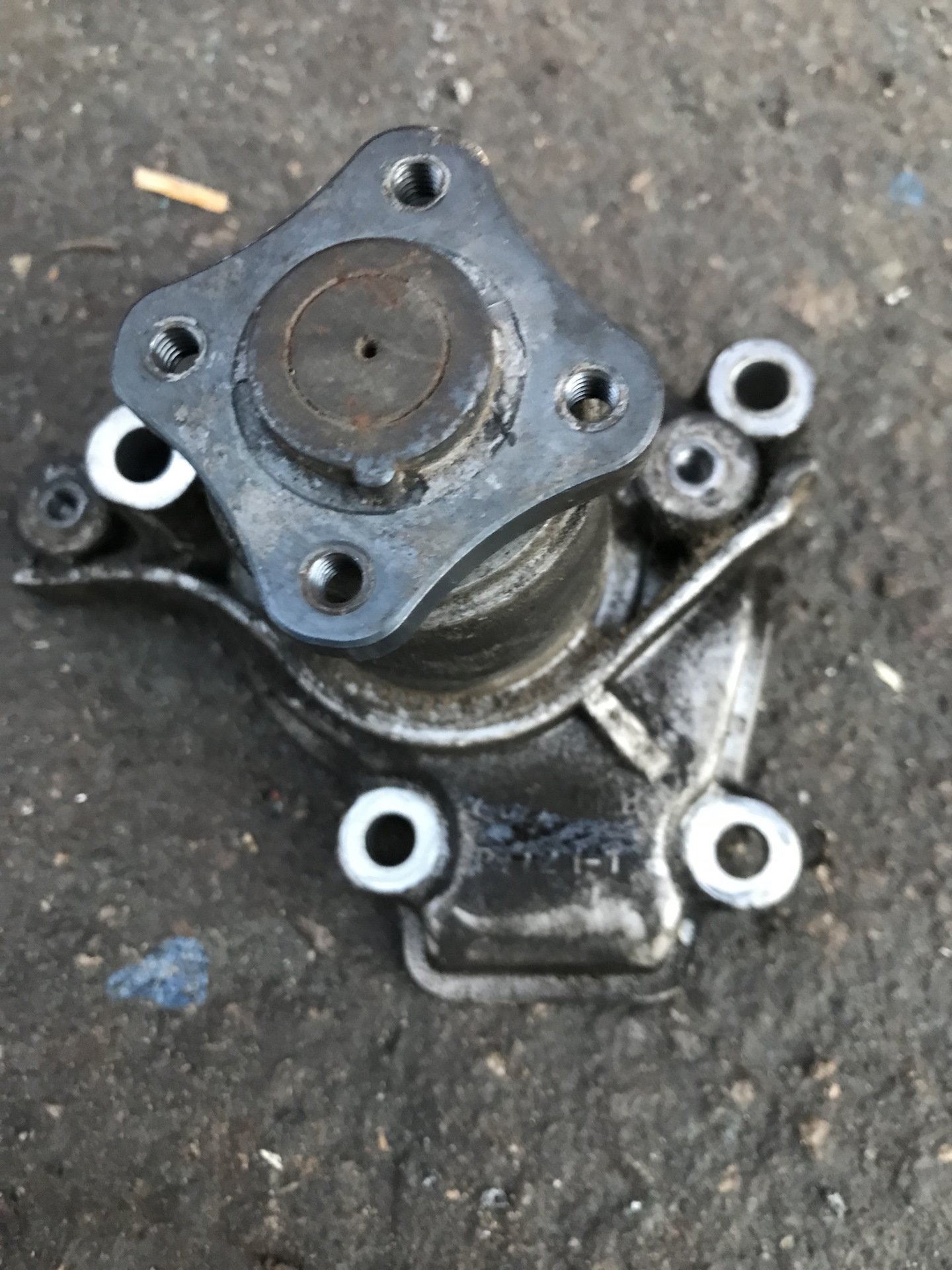 Замена ГРМ+помпа — Hyundai Tucson (JM), 2 л, 2005 года | плановое ТО ...