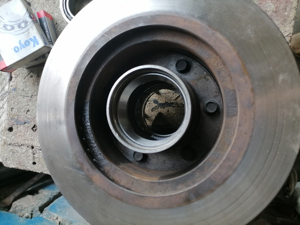 Ремонт ступицы цапфы — Toyota Hilux Surf (2G), 3 л, 1992 года | своими ...