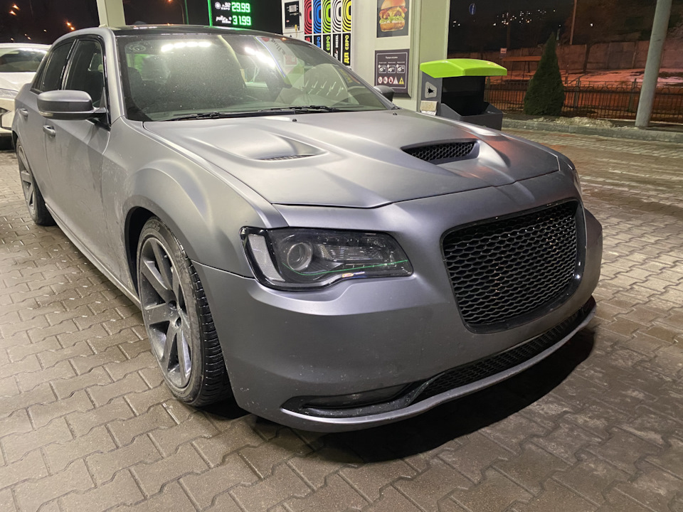 Первая заправка ! — Chrysler 300C SRT8 (2G), 6,4 л, 2013 года | заправка | DRIVE2