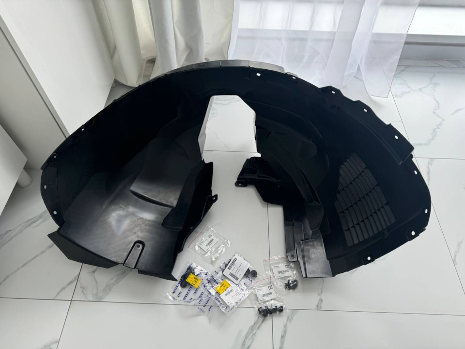 #19 Замена подкрылка и по мелочи — Volvo S90 (2G), 2 л, 2018 года ...